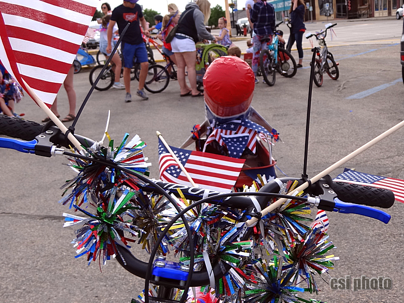 4th of July Kids Bike Parade Photos Online | CSi News Now!